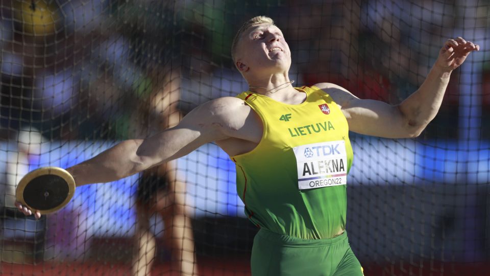 Lithuanian Alekna breaks longest-standing world record in athletics