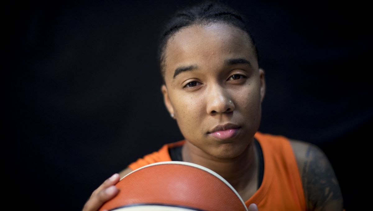 Mikayla Cowling zawodniczka VBW Arki Cowling została pobita | TVP SPORT