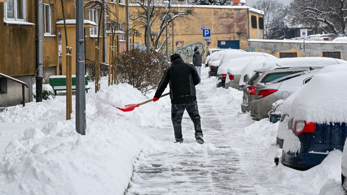 Poland braces for coldest weather for years