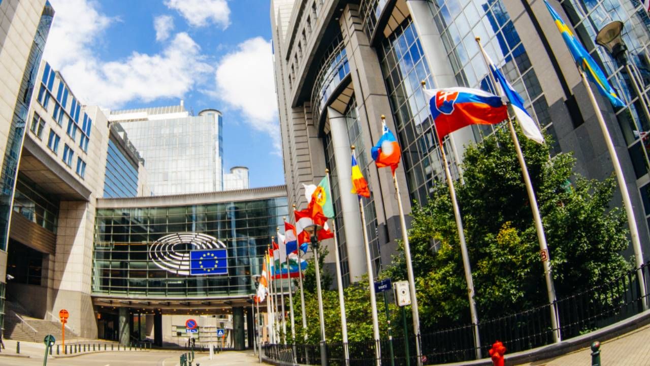 Postępy i problemy kandydatów do UE. Nowe oceny Komisji Europejskiej ...