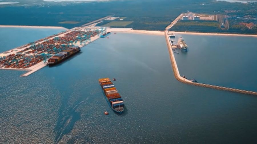 Prezydent Świnoujścia: terminal kontenerowy na pewno powstanie Prezydent Świnoujścia: terminal kontenerowy na pewno powstanie