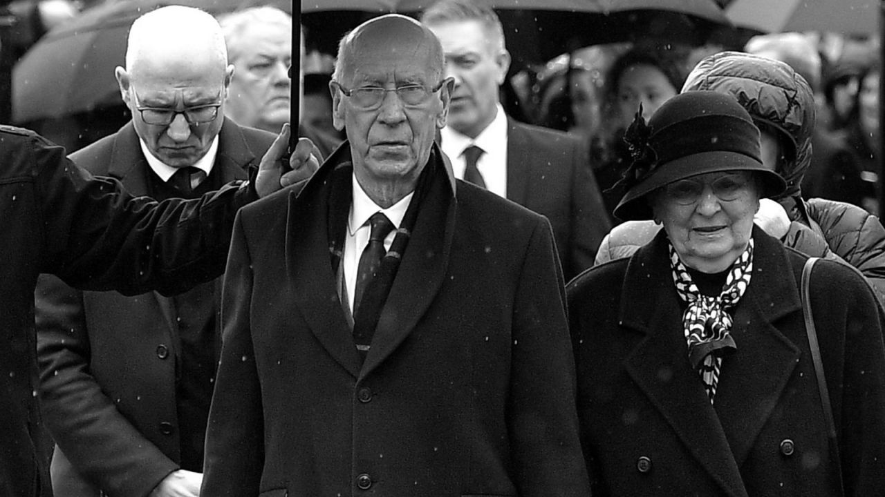 Bobby Charlton nie żyje. Dżentelmen i legenda | TVP SPORT Bobby Charlton nie żyje. Dżentelmen i legenda | TVP SPORT