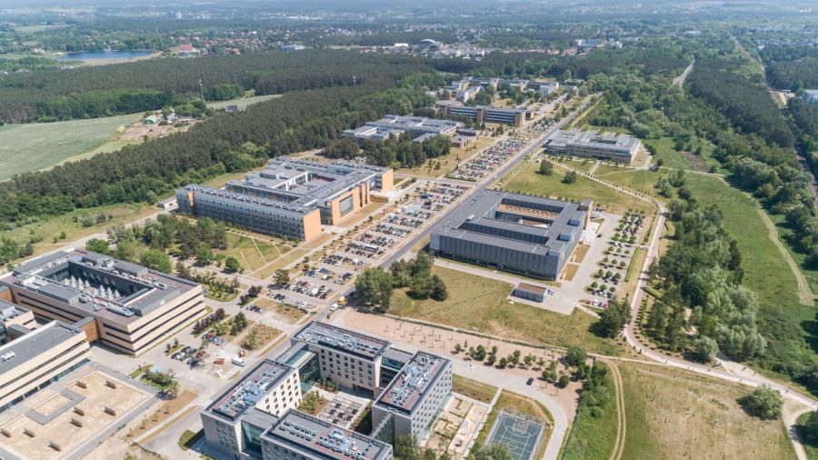 Akademik Meteor, UAM