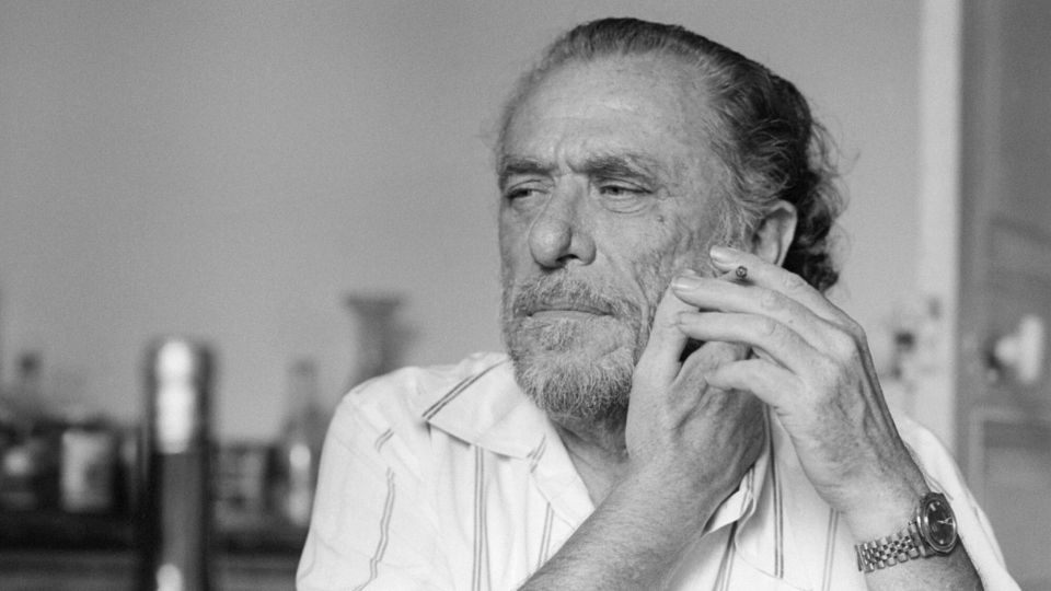 Od pisania wolał tylko koty. Kim był Charles Bukowski?