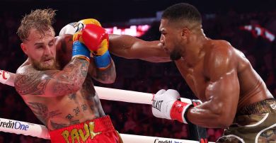 Reprezentacja Polski zagra z Maltą. Dziś stadion na lotnisku, kiedyś na ...