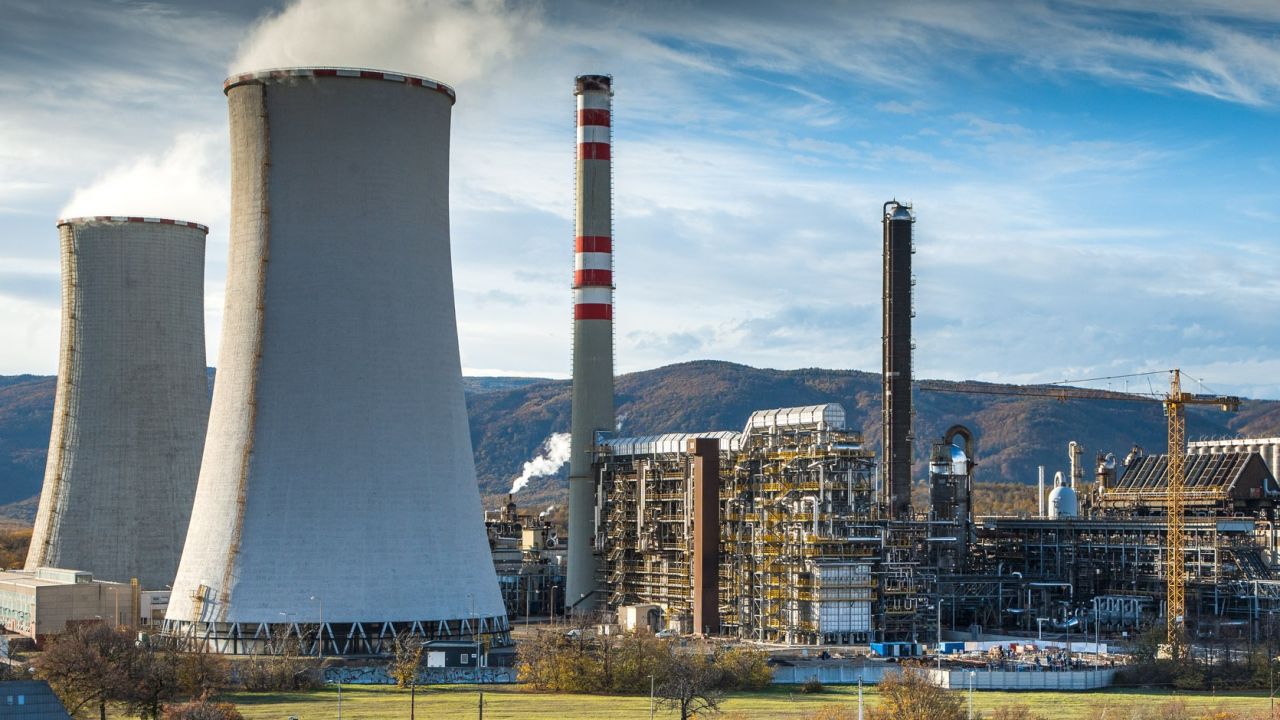 Orlen Unipetrol starts production in €9 million synthetics investment