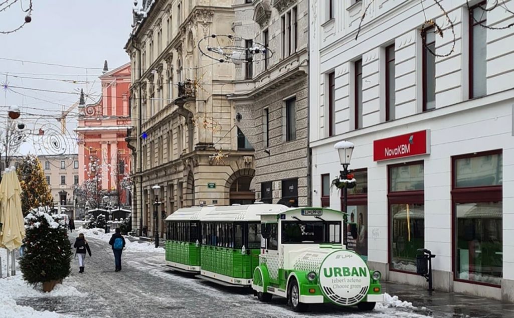 Россия бездомная: в Баку закрывают закрывают Русский дом, где проходили оправдывающие войну с ...