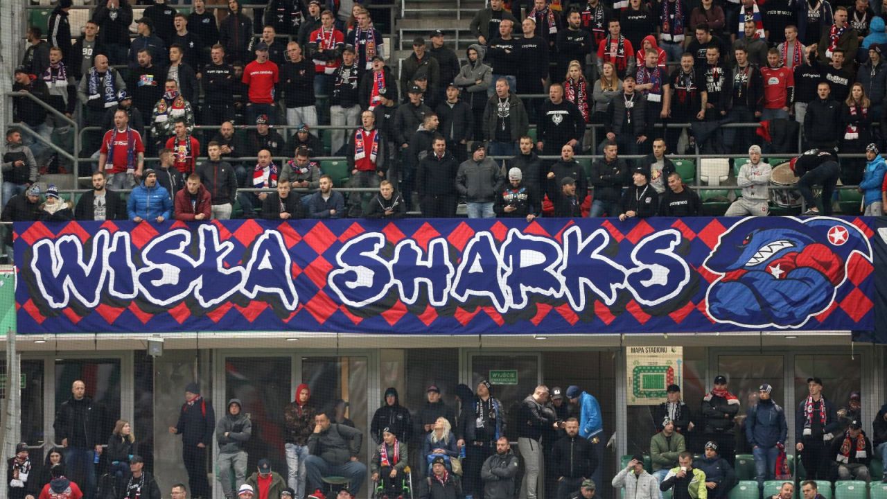 Policja w siedzibie Wisły Kraków. Prokuratura wszczęła śledztwo ws ...