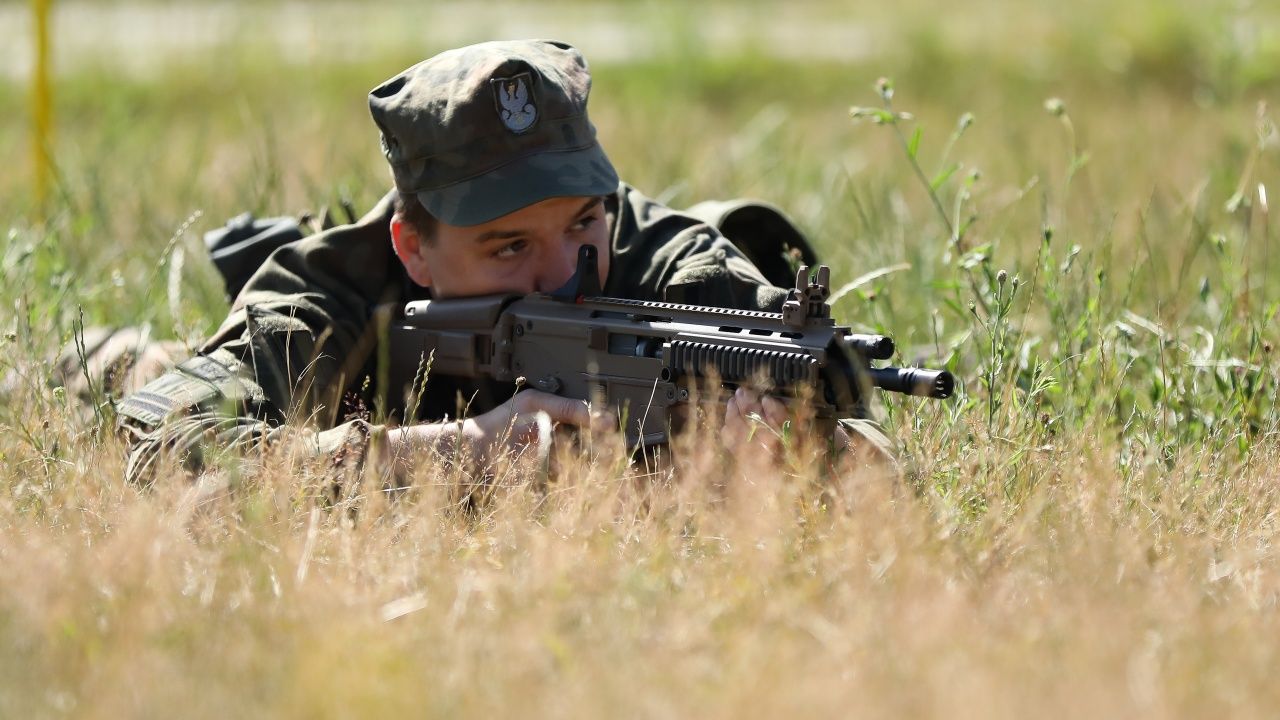 Poland ‘must be ready’ for increased threat from Russia, says PM Tusk