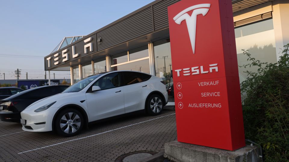Tesla sales crash in Europe